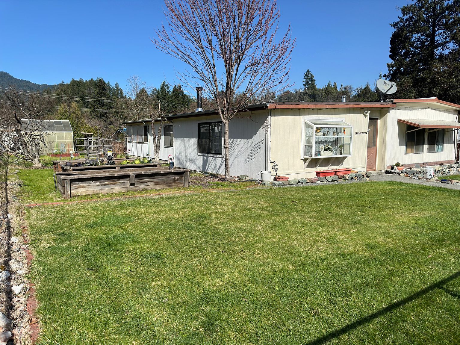 58 Willow Way, Willow Creek, CA 95573 | Zillow