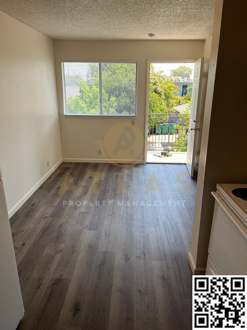 323 E Locust St APT 13, Lodi, CA 95240 | Zillow