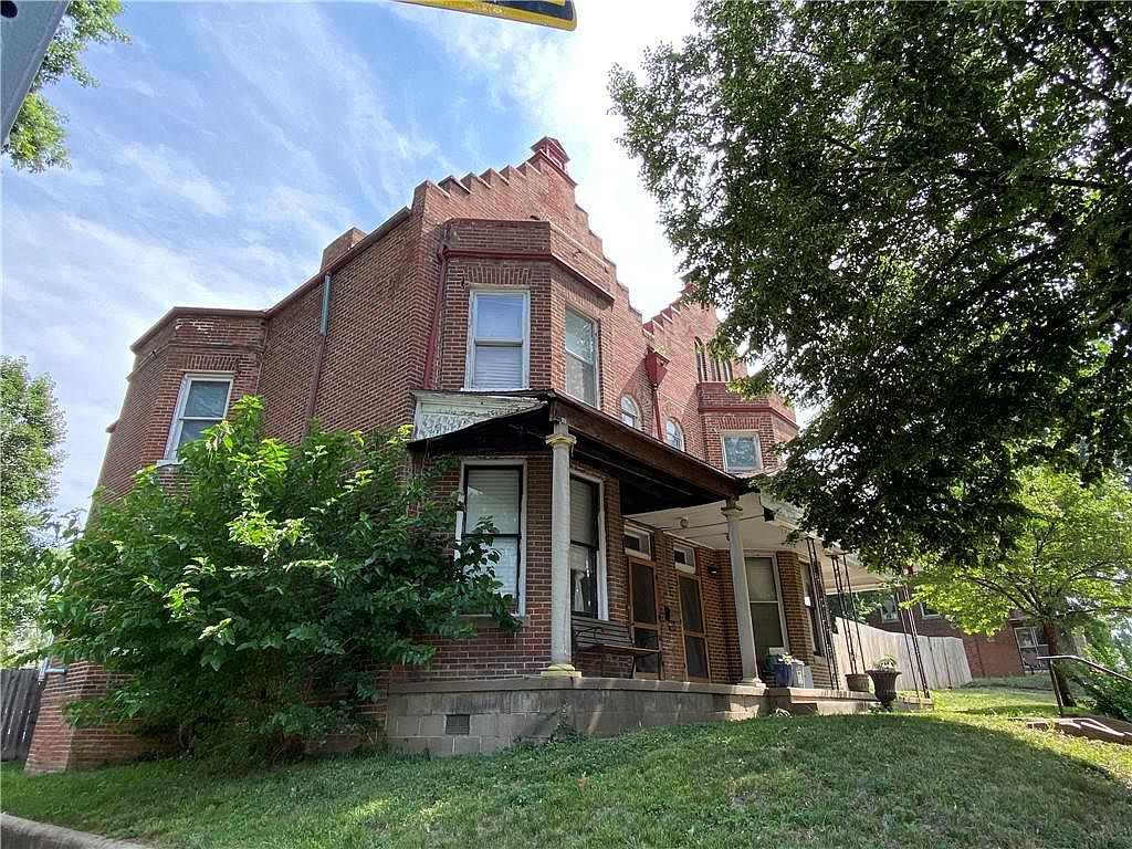 1101 Church St, Saint Joseph, MO 64501 | Zillow