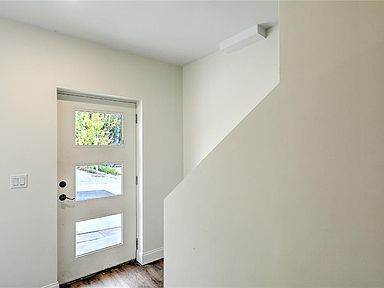 23 Danforth St, Providence, RI 02908 | Zillow