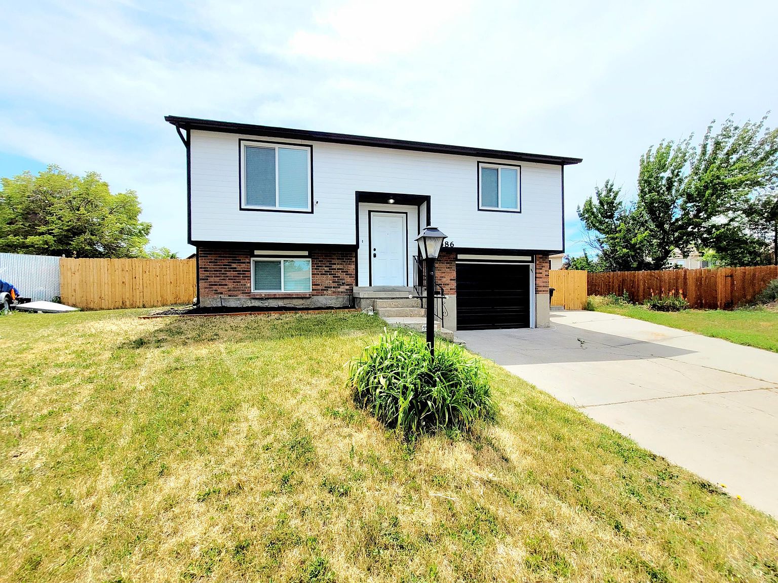 5586 S Crown Cir, Salt Lake City, UT 84129 | Zillow