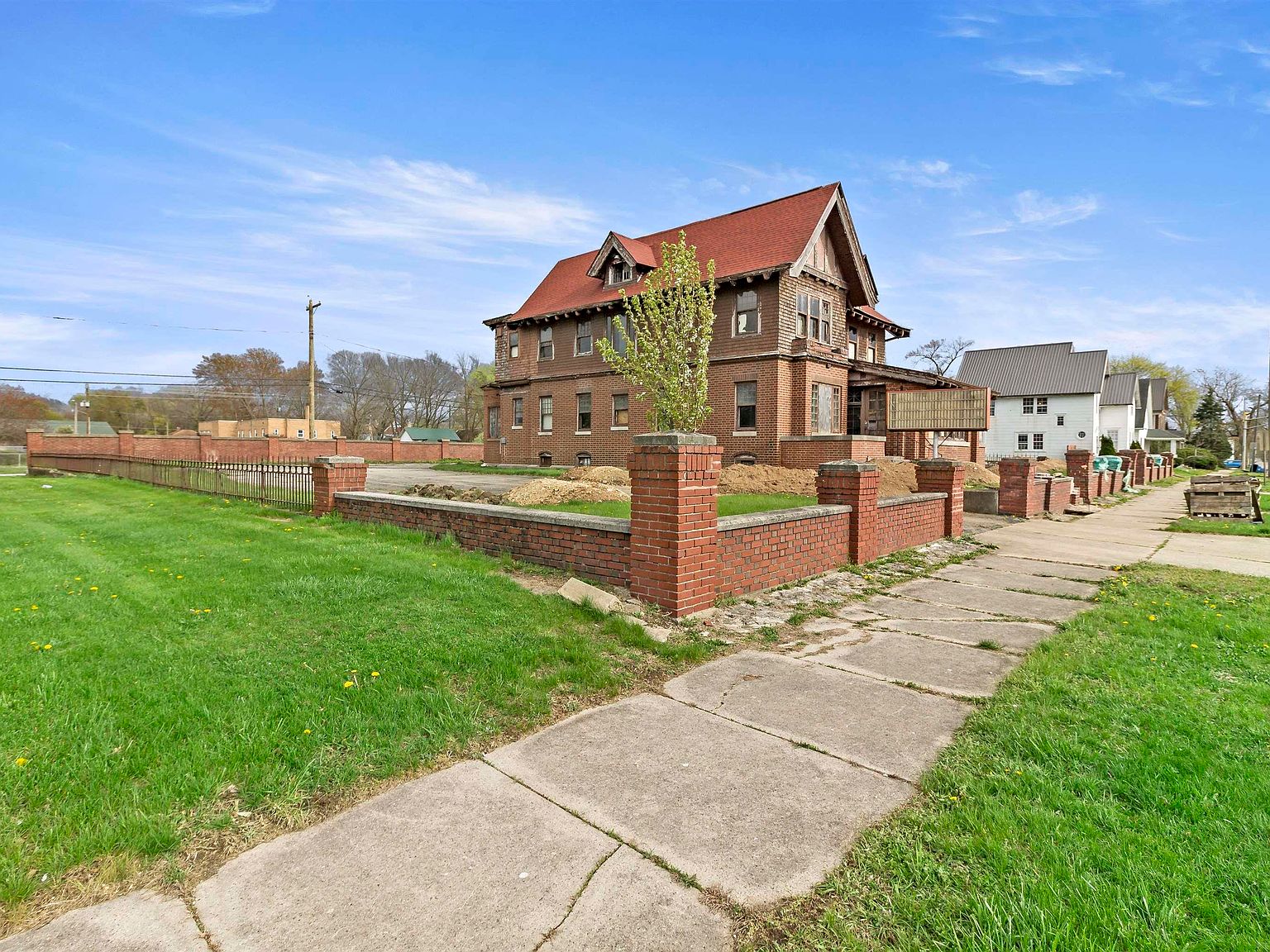 917 S Adams St, Marion, IN 46953 [Price Cut $79,900] | Zillow