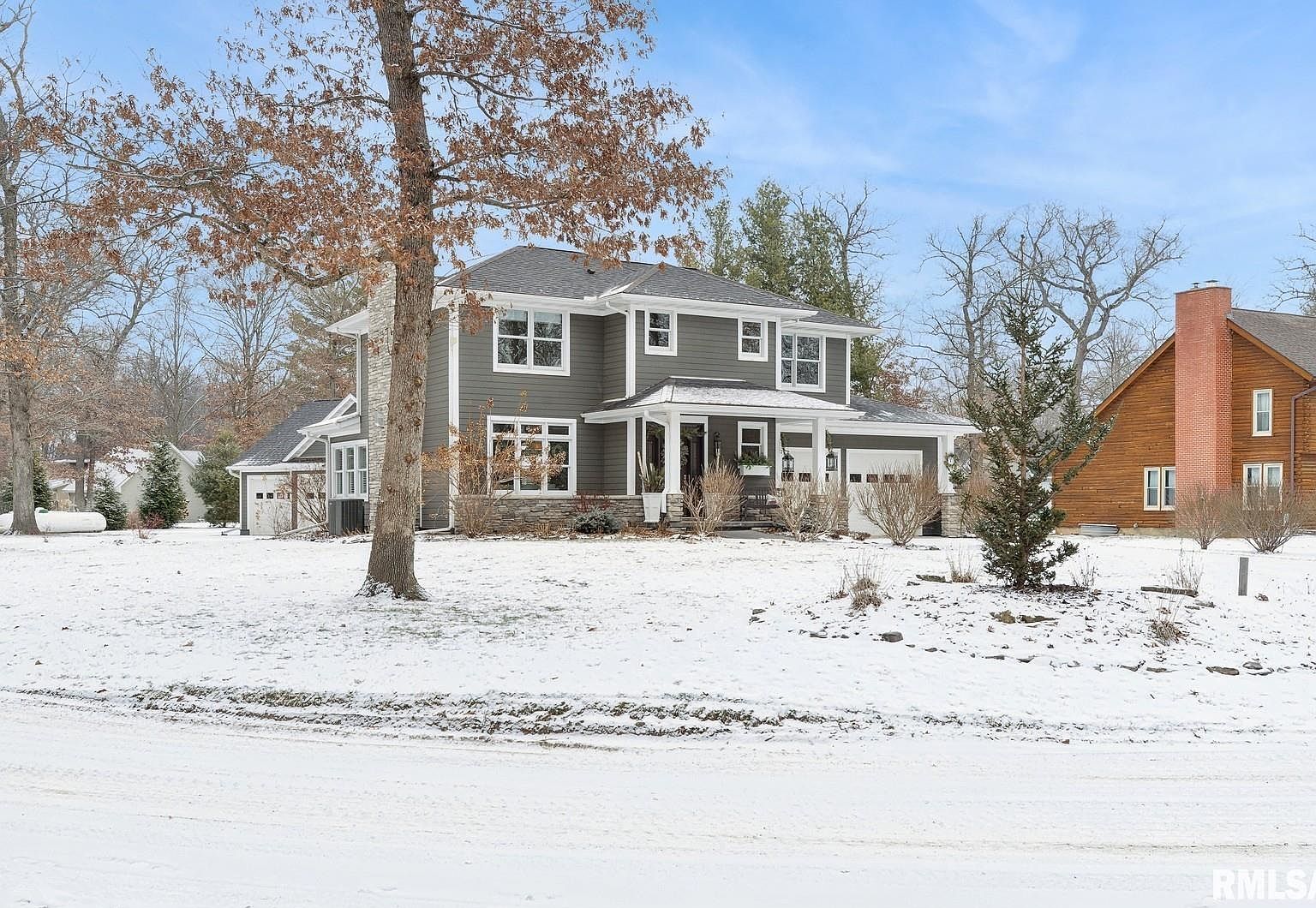 9766 275th St, Donahue, IA 52746 | Zillow