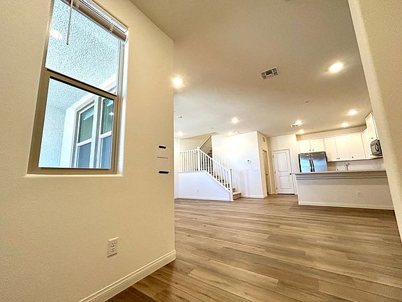 12480 Kings Creek Pl, Las Vegas, NV 89138 | Zillow