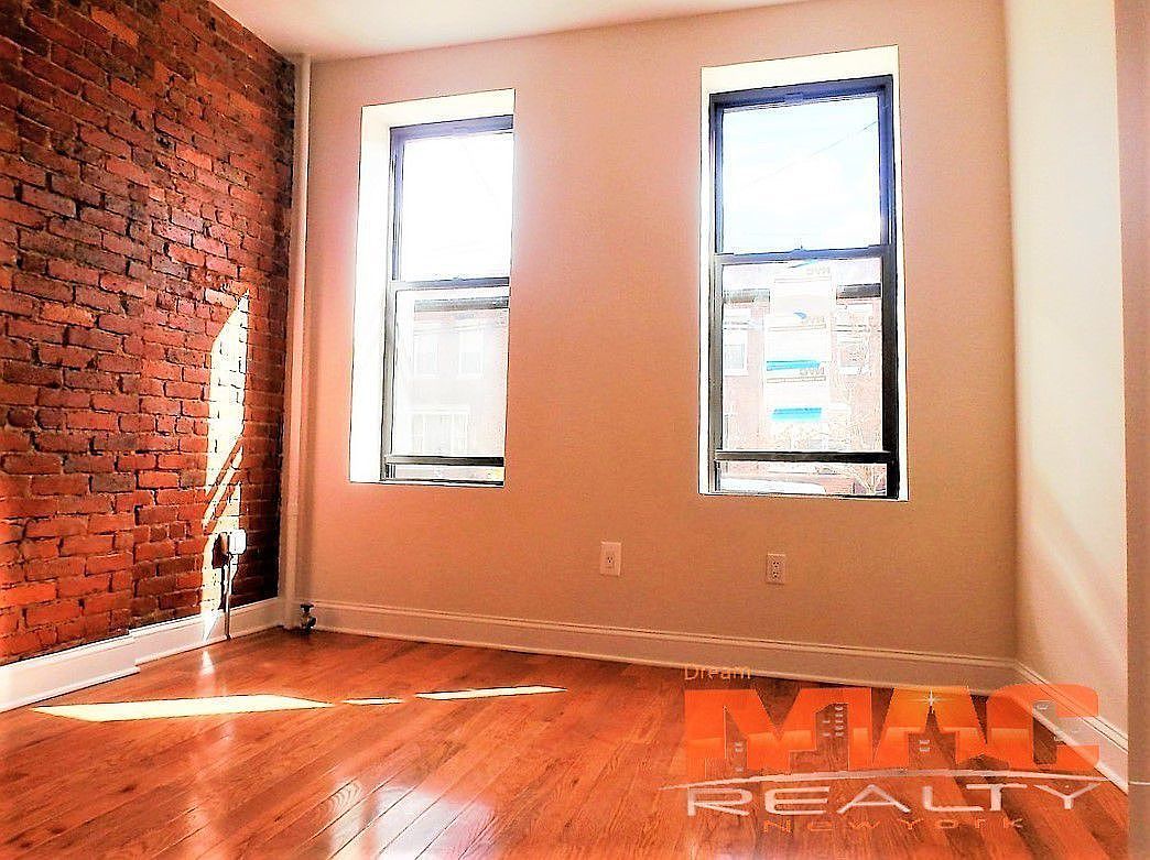 3040 44th St APT 1B, Astoria, NY 11103 | Zillow