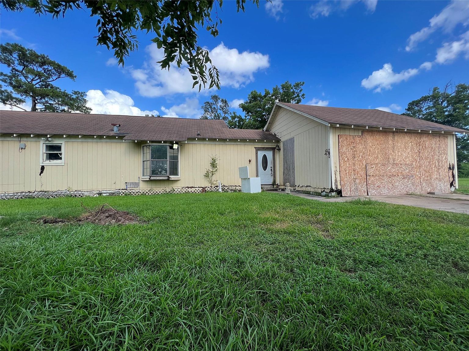 17102 River Rd, Channelview, TX 77530 | MLS #81838190 | Zillow