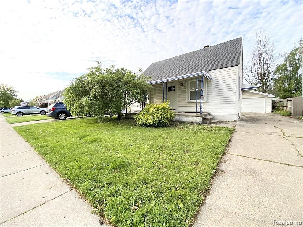 22916 Maxine St, Saint Clair Shores, MI 48080 | Zillow