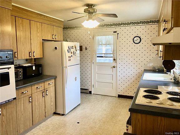 1 Countess Court, Newburgh, NY 12550 | MLS #H6274700 | Zillow