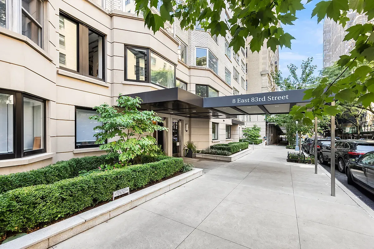 8 East 83rd Street #5F in Upper East Side, Manhattan | StreetEasy