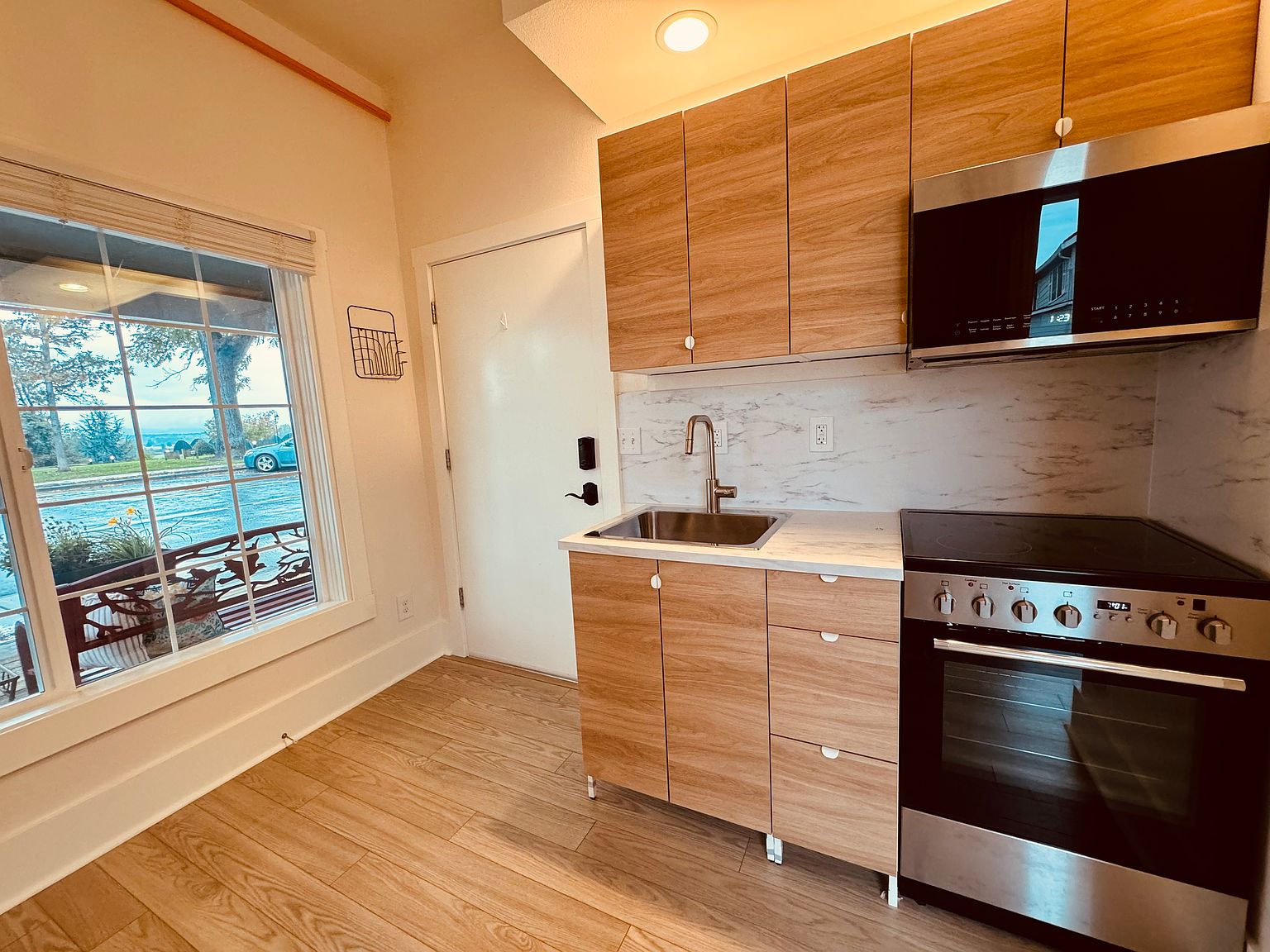 112 S Main Ave #2, Ridgefield, WA 98642 | Zillow