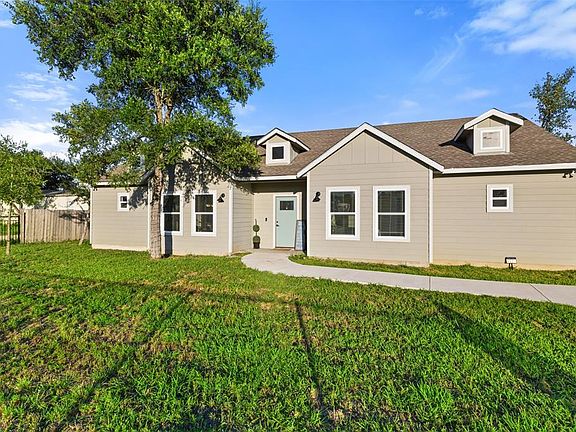 127 Tesoro Way, Del Valle, TX 78617 | MLS #5880038 | Zillow