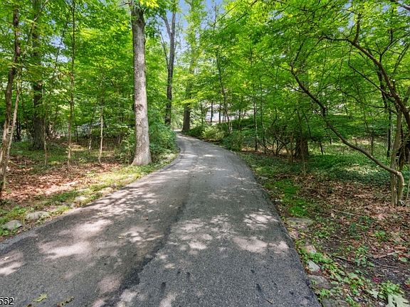 69 Windbeam Ln, Ringwood, NJ 07456 | MLS #3863049 | Zillow