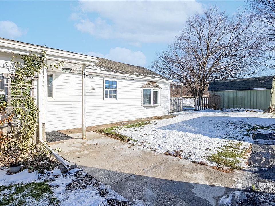 10629 Silver Rd, East Bethany, NY 14054 | Zillow