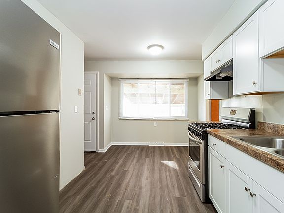 3939 Mefford Ln, Cincinnati, OH 45241 | Zillow