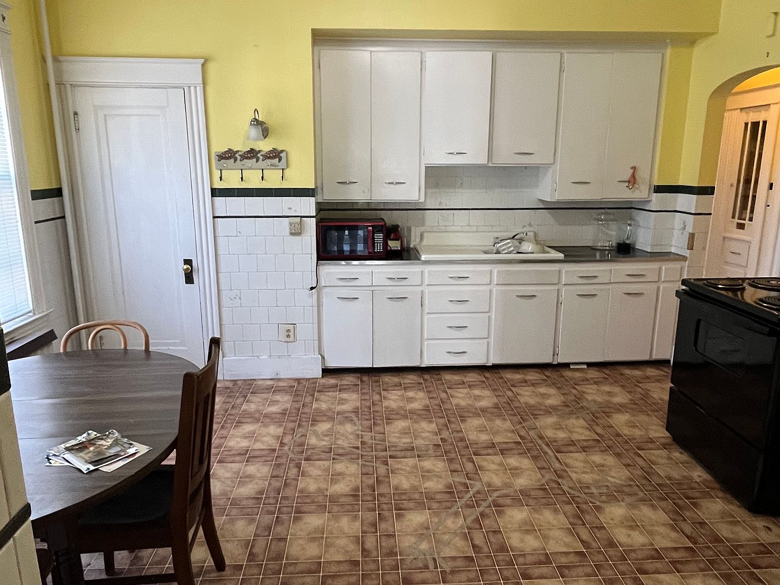 200 Sabattus St #5, Lewiston, ME 04240 | Zillow