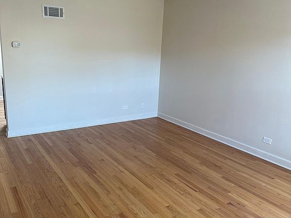 8256 Kilpatrick Ave UNIT 1, Skokie, IL 60076 | Zillow