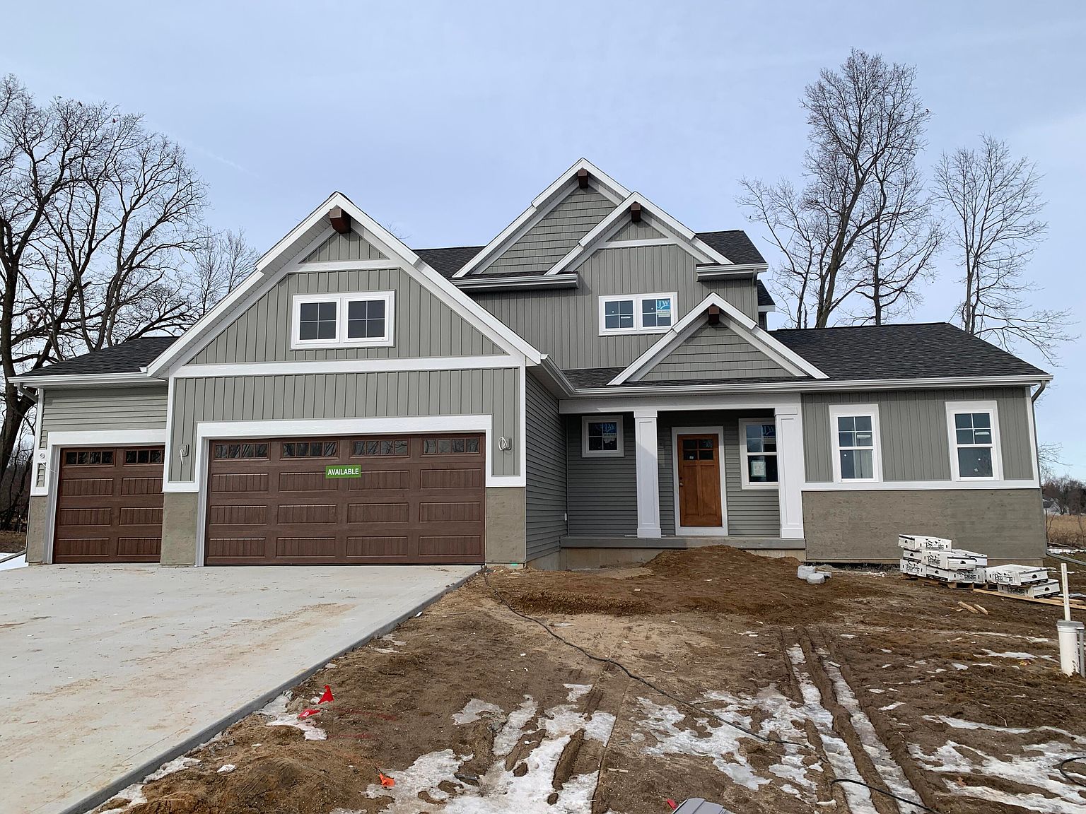 7849 Woodhurst Dr NE, Rockford, MI 49341 | Zillow