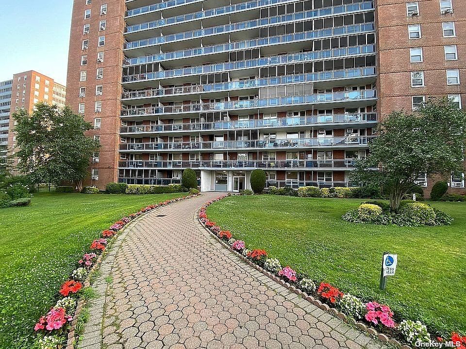 97-37 63rd Road UNIT 4C, Rego Park, NY 11374 | Zillow