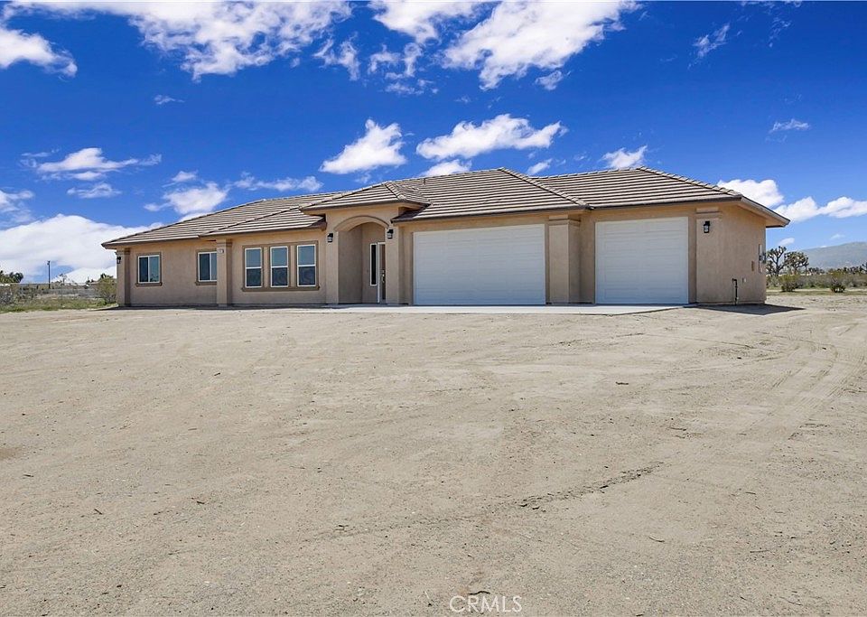 2983 Cayucos Dr, Pinon Hills, CA 92372 | Zillow