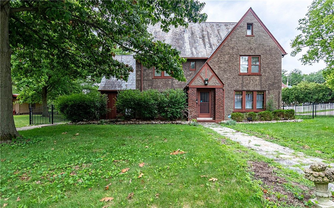 1679 W Main St, Decatur, IL 62522 | MLS #6245123 | Zillow