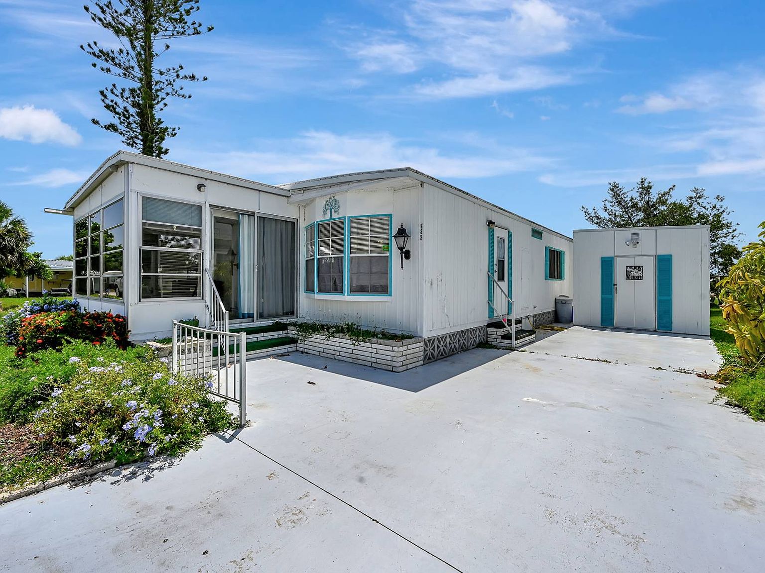 782 Frenchmans Creek Rd, North Fort Myers, FL 33917 | MLS #11200752 ...