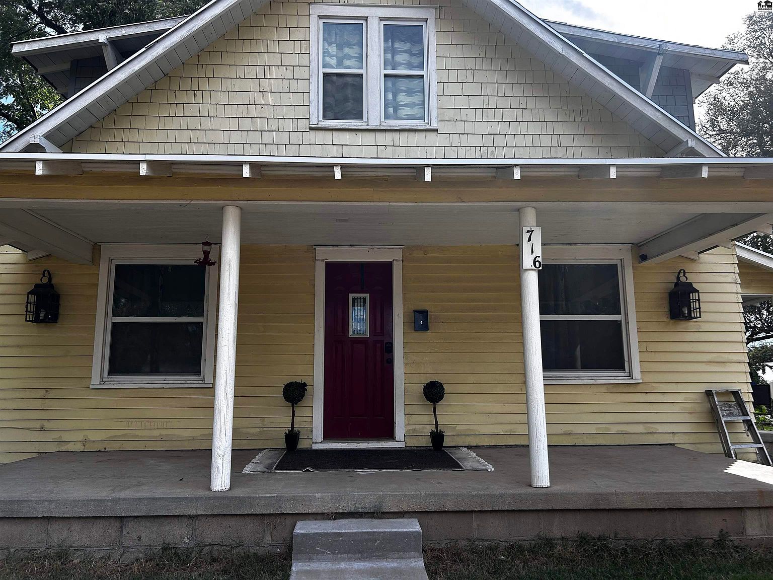 716 S Jackson St #4, Pratt, KS 67124 | MLS #49213 | Zillow