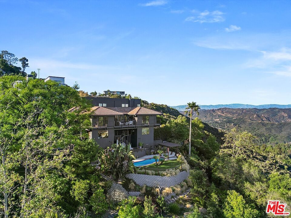 21629 Saddle Peak Rd, Topanga, CA 90290 | MLS #23-298351 | Zillow