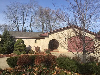 11403 Common Rd Warren MI | Zillow