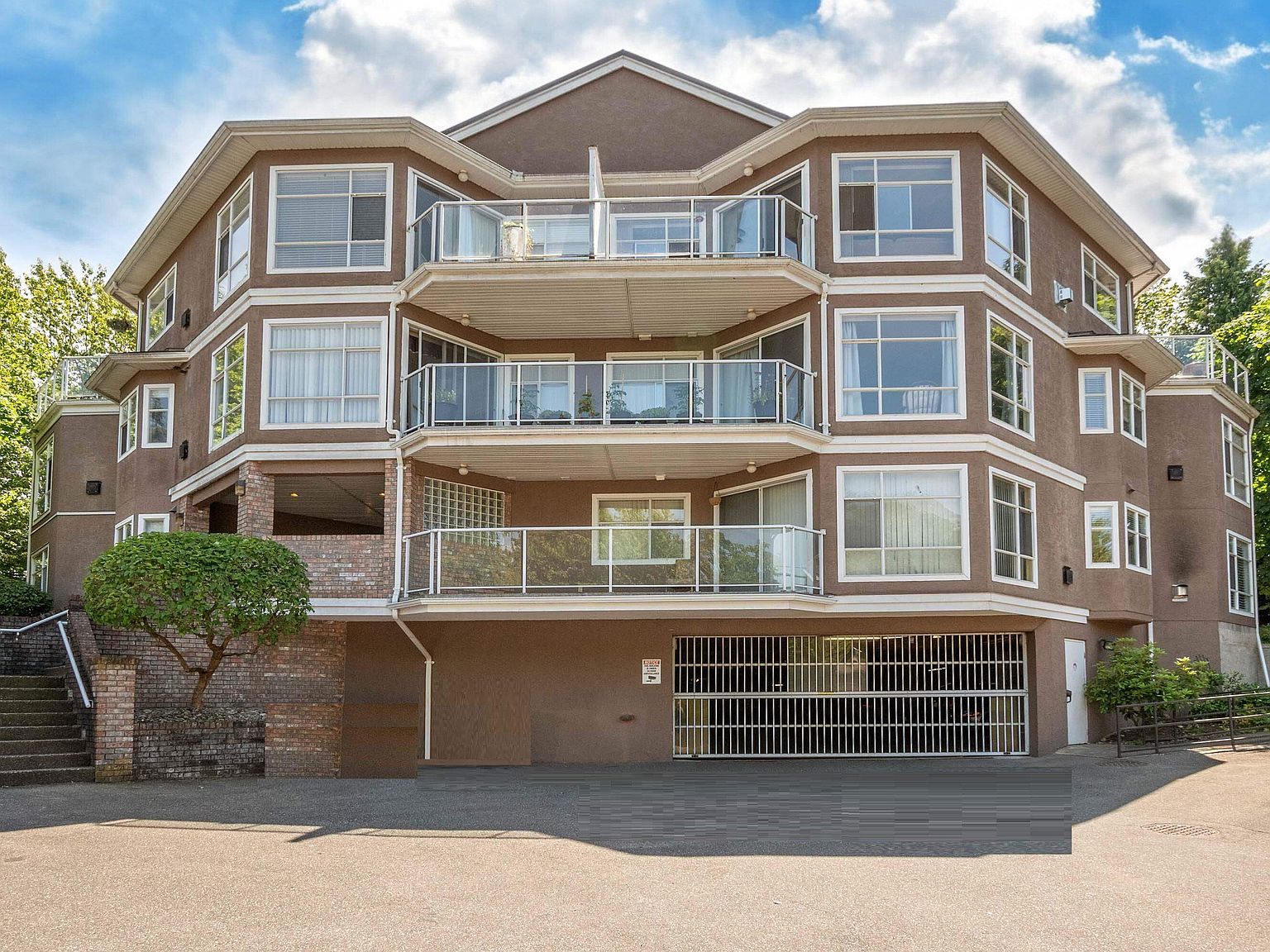 6866 Nicholson Rd #205, Delta, BC V4E 3M6 | MLS #R2893606 | Zillow