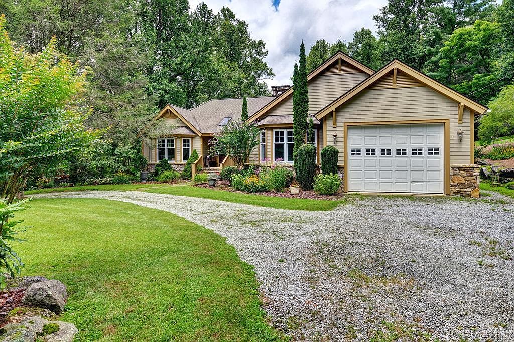 611 Blue Valley Rd, Highlands, NC 28741 | Zillow