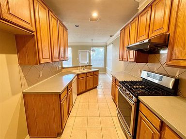 3651 Royal Royce Dr, Houston, TX 77042 | Zillow