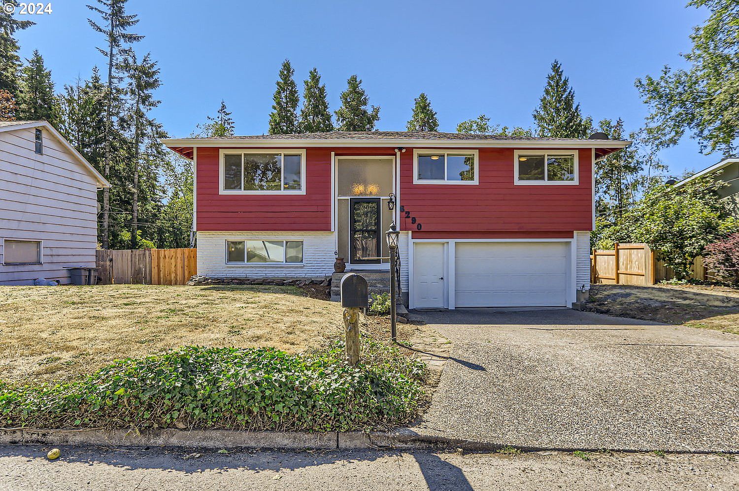 6290 SW Pamela St, Portland, OR 97219 | Zillow