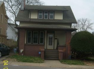 527 N Spring St, Logan, OH 43138 | Zillow