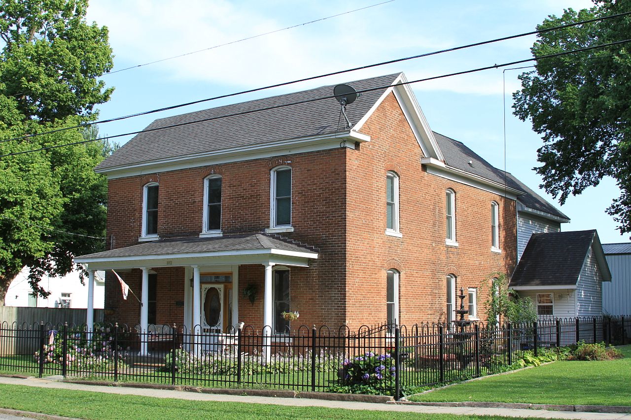 102 Lincoln St, Anna, IL 62906 | Zillow