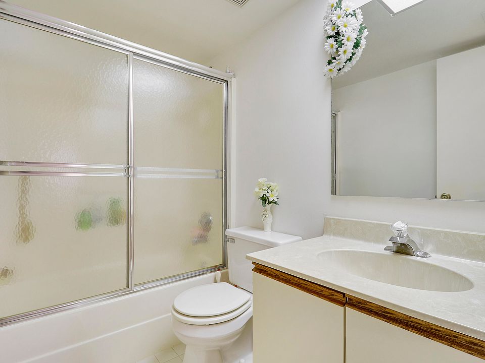 1250 SE Parkview Pl Stuart FL | Zillow