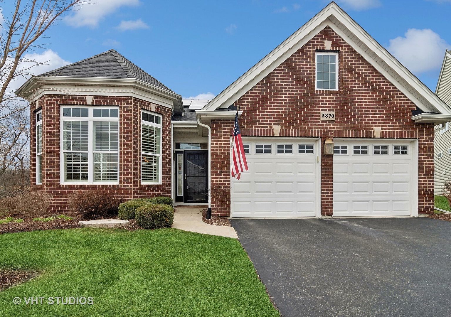 3870 Eagle Ridge Dr, Elgin, IL 60124 | Zillow