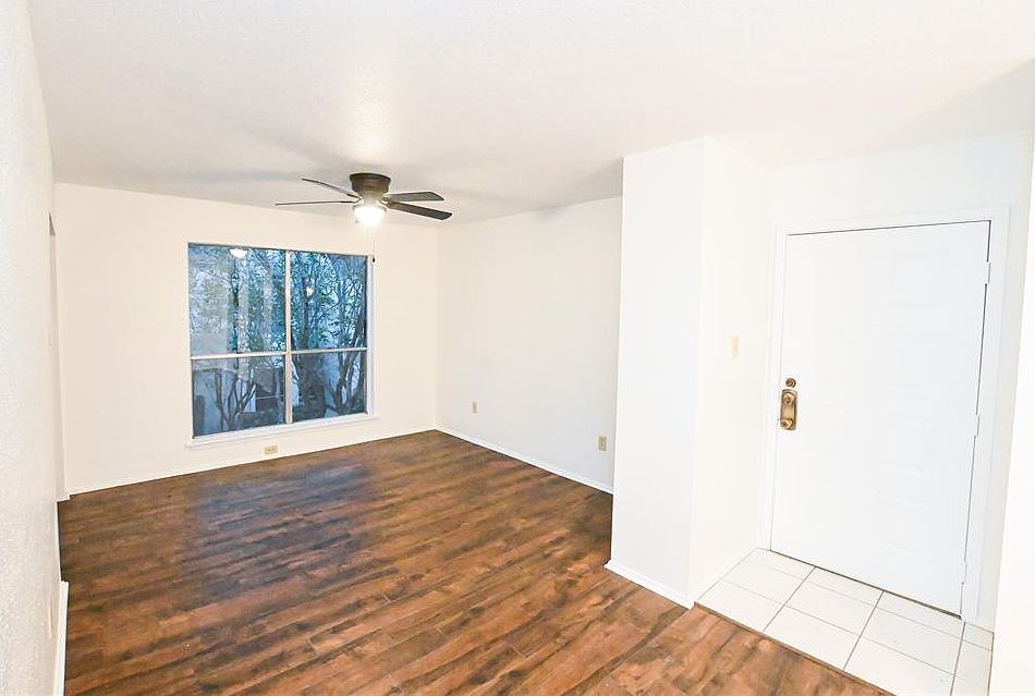 7313 Gulf Fwy APT 1101, Houston, TX 77017 | MLS #25747006 | Zillow