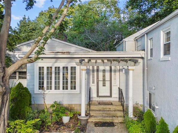 Branford CT Real Estate - Branford CT Homes For Sale | Zillow