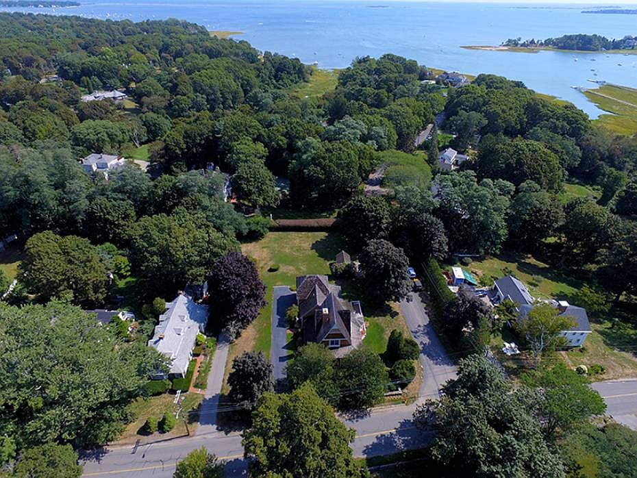 47 Standish St, Duxbury, MA 02332 | Zillow