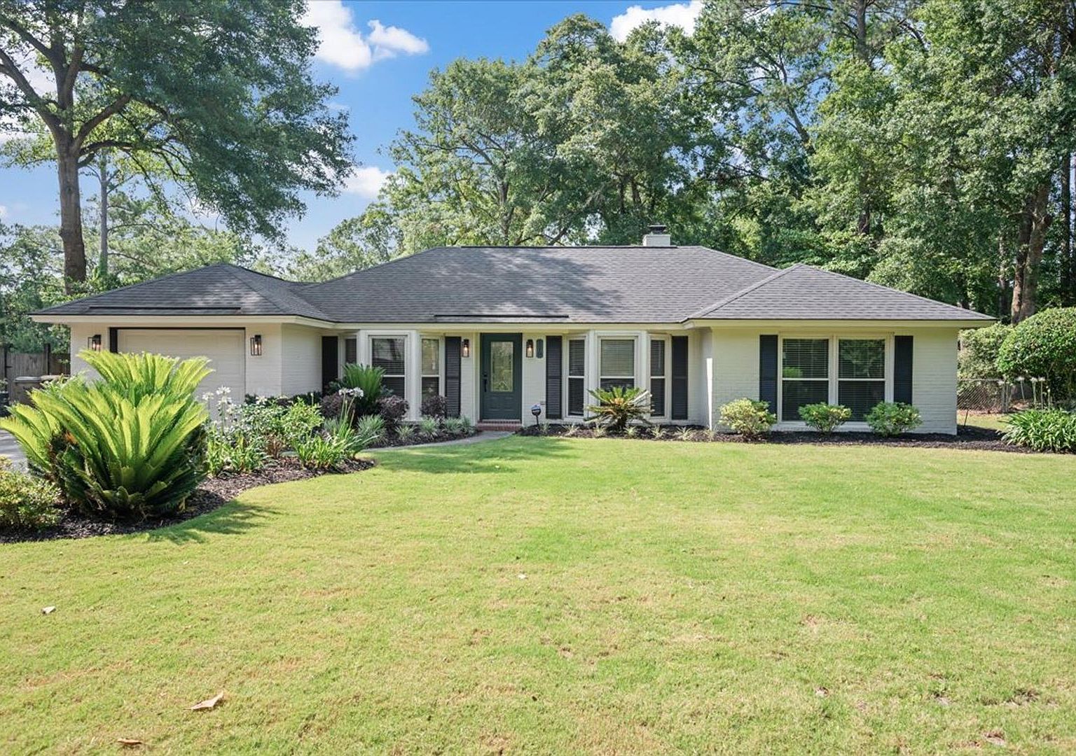 118 Strathy Hall Dr, Richmond Hill, GA 31324 | Zillow
