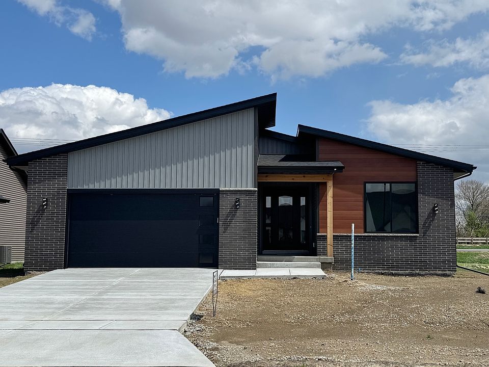 1413 Colonial Ct, Eldridge, IA 52748 | MLS #12623574 | Zillow
