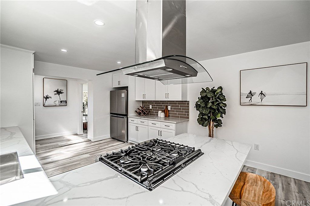 6023 3rd Ave, Los Angeles, CA 90043 | Zillow