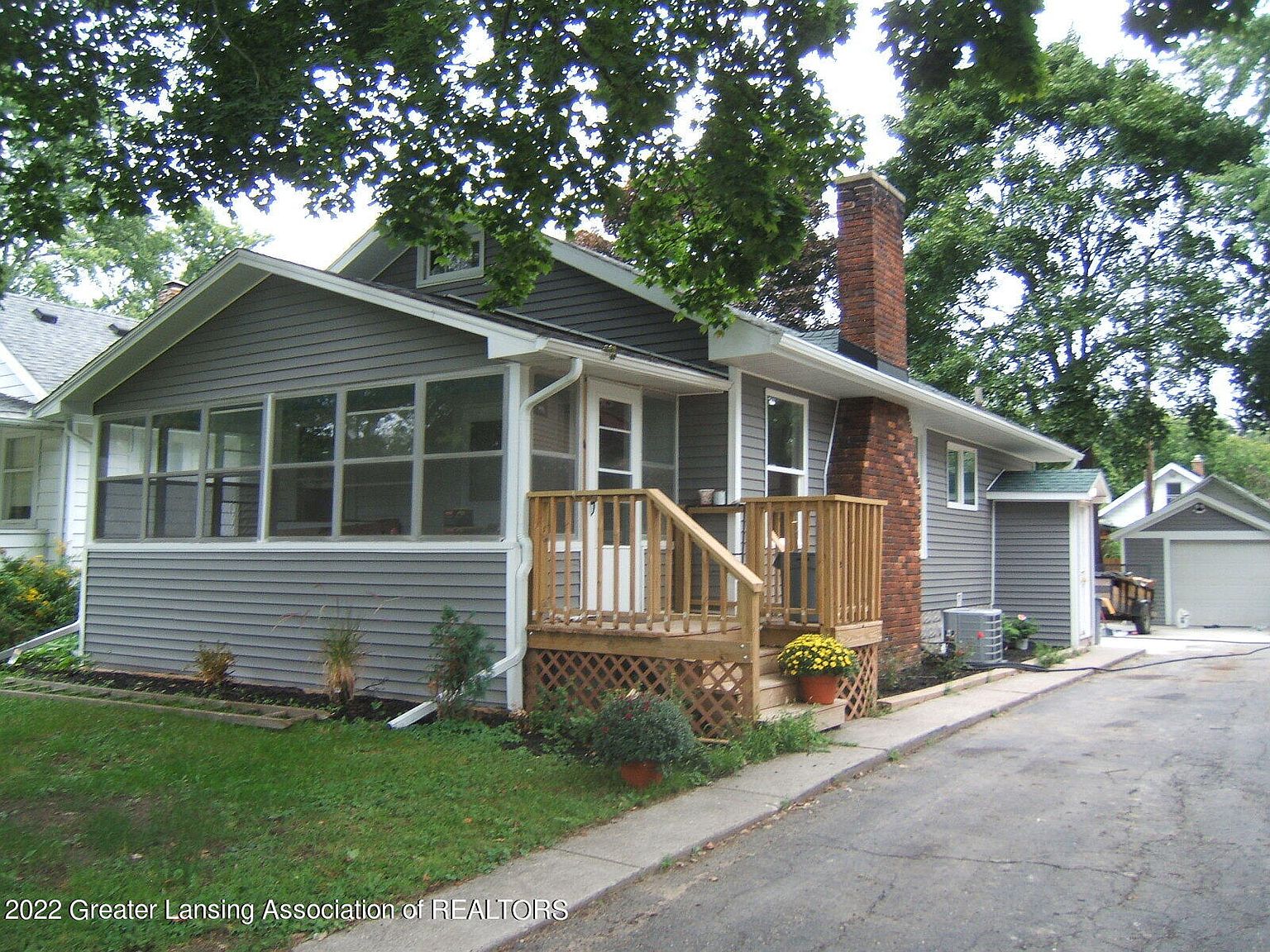 2205 Clifton Ave, Lansing, MI 48910 | Zillow