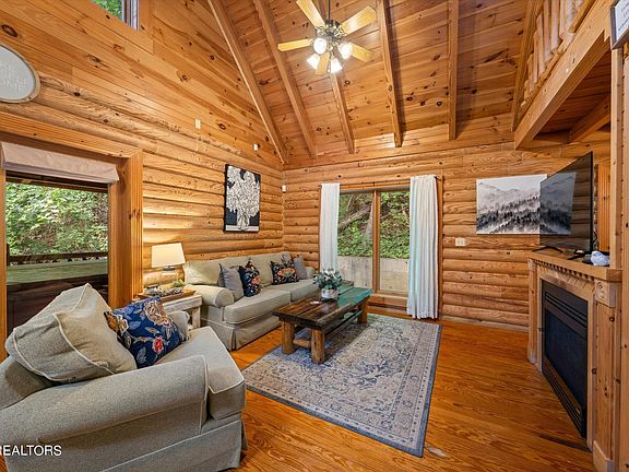 3205 Smoky Ridge Way, Sevierville, TN 37862 | MLS #1272703 | Zillow