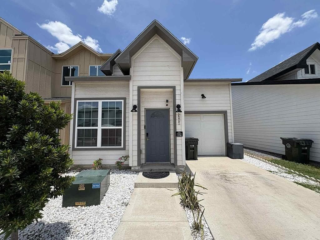 2007 Cassandra St, Mission, TX 78572 | Zillow