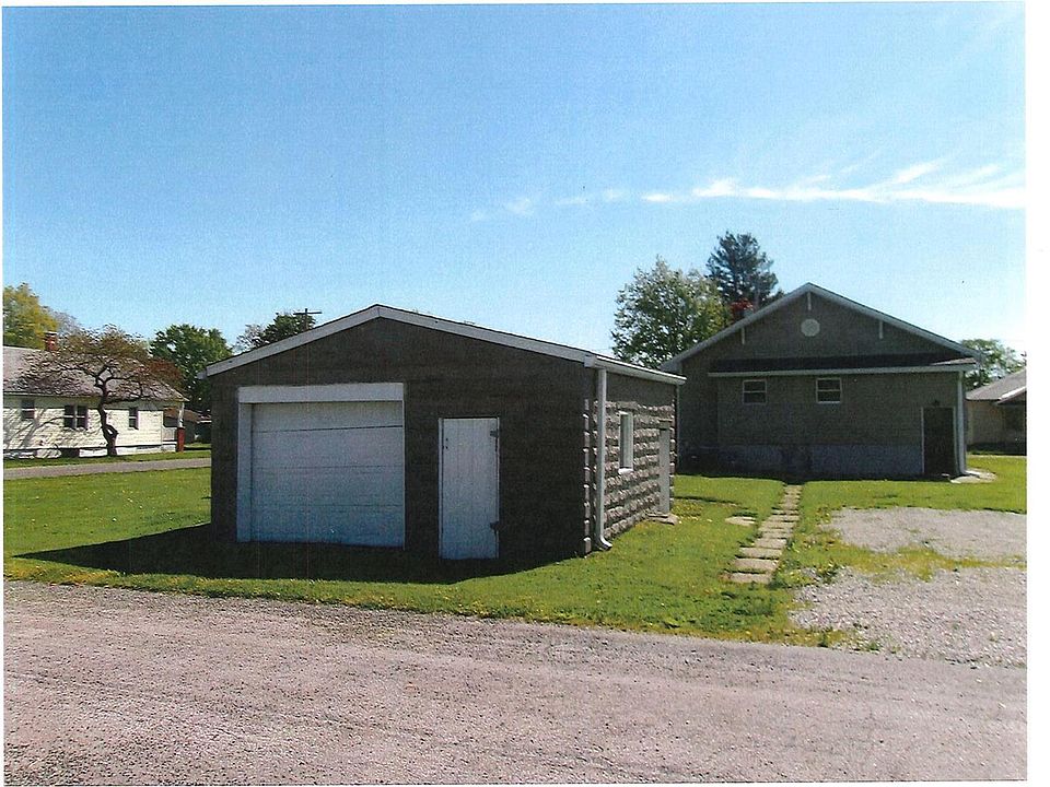 203 Rice St, Wilsonville, IL 62093 | Zillow