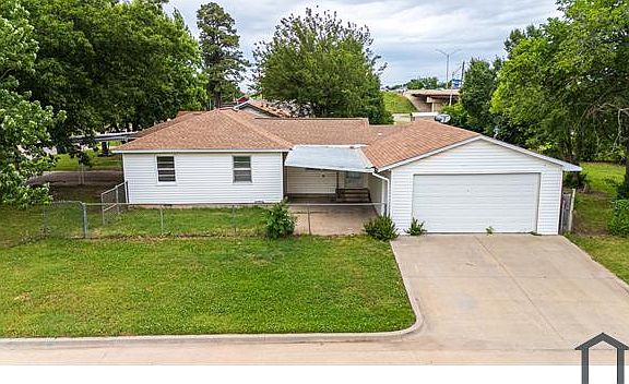 118 S Classen Ave, Moore, OK 73160 | Zillow