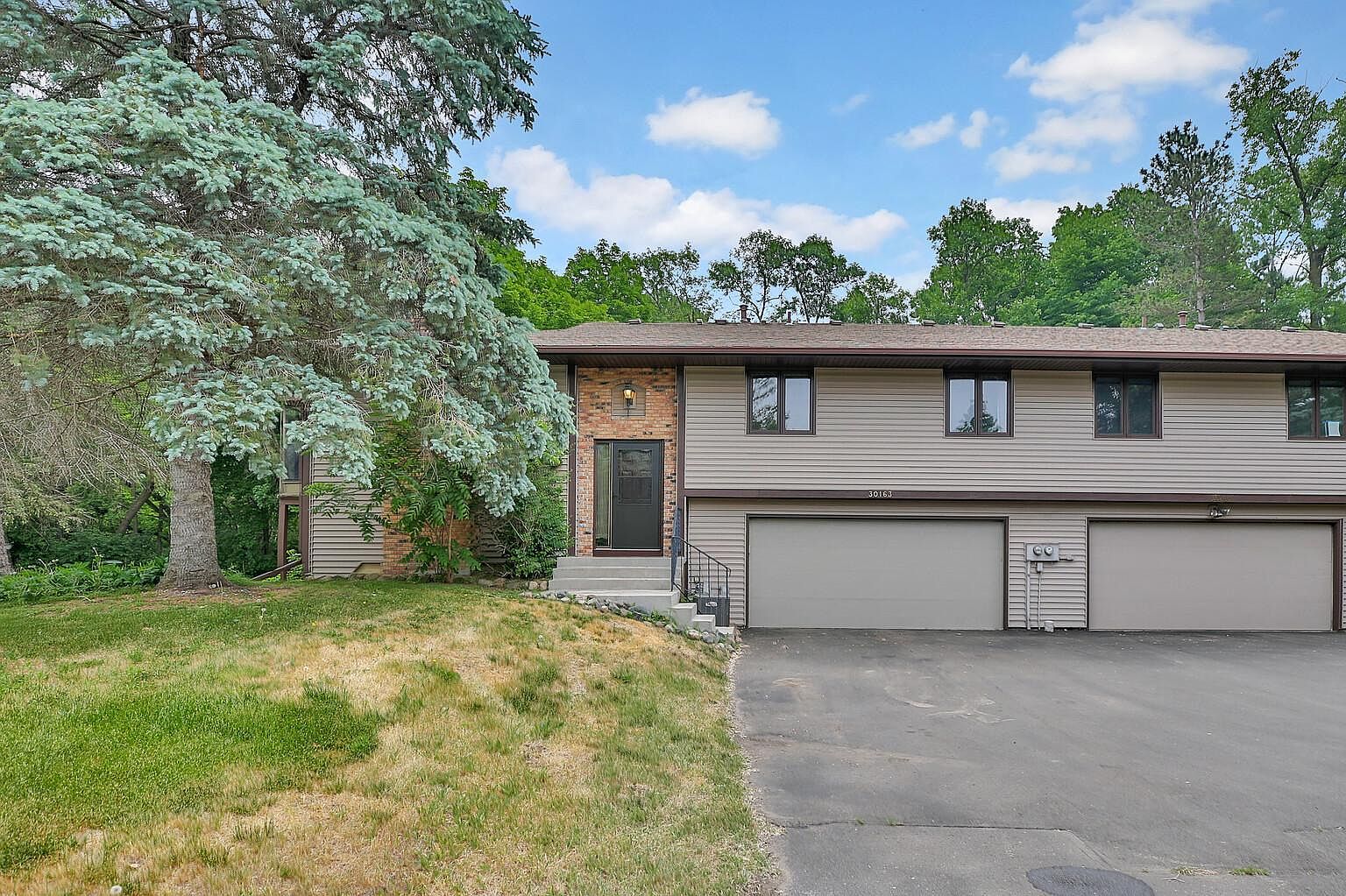 30163 Olinda Trl, Lindstrom, MN 55045 | Zillow
