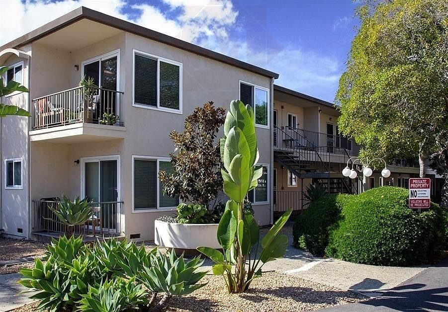 1429 De La Vina St APT 4, Santa Barbara, CA 93101 | Zillow