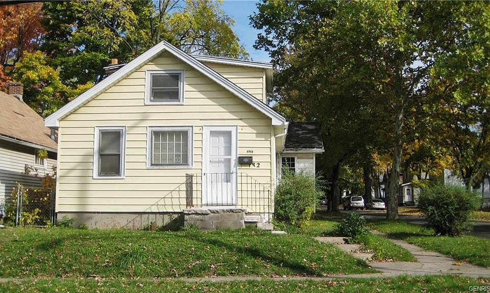 182 Cottage St, Rochester, NY 14608 | Zillow